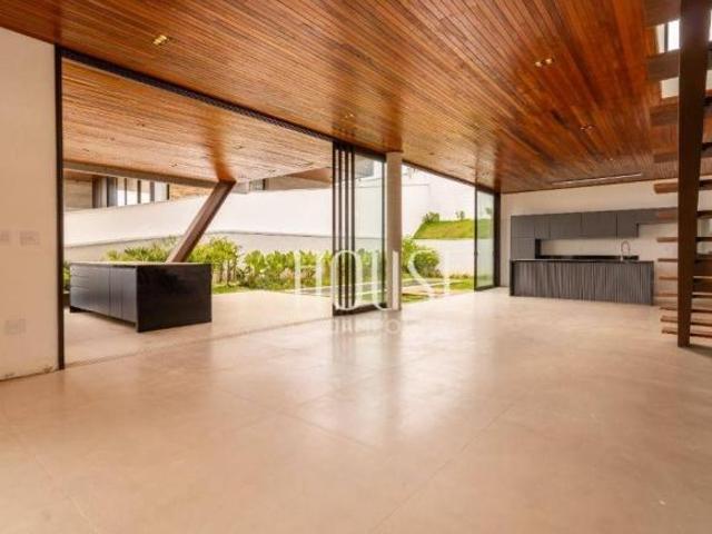 Casa à venda em Alphaville Nova Esplanada, condomínio residencial em Votorantim | 343m² com 3 quarto