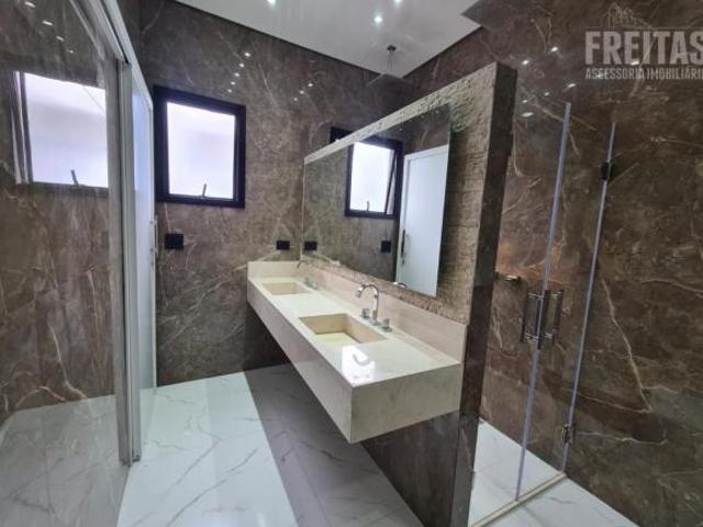 CASA A VENDA EM ALPHAVILLE RESIDENCIAL TAMBORÉ 11