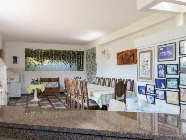 Casa à venda em Arujazinho IV