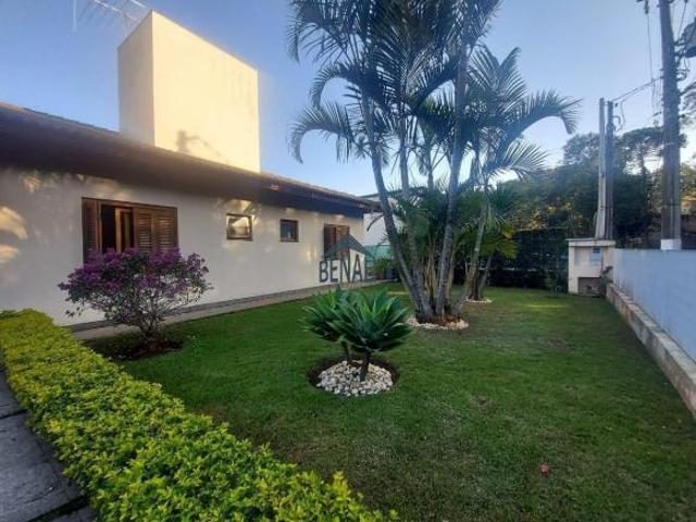 Casa à venda em Arujá