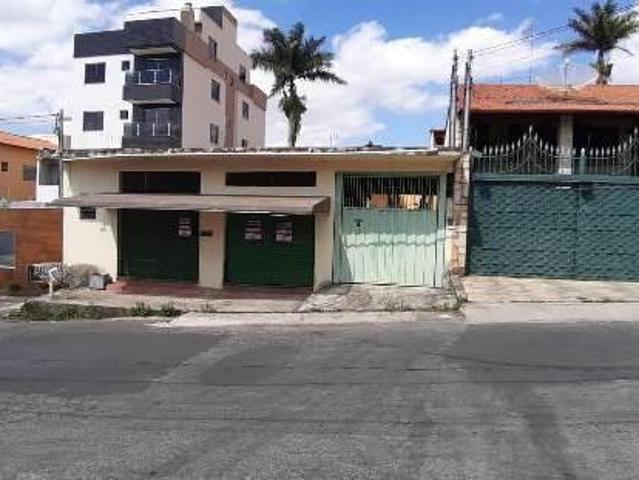 Casa à venda em Arvoredo