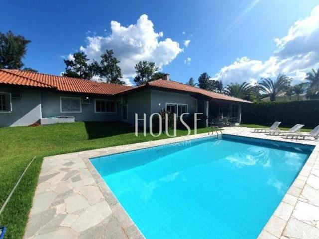 Casa à venda em Araçoiaba da Serra, com 550m² | Condomínio de alto padrão Lago Azul | CA3719