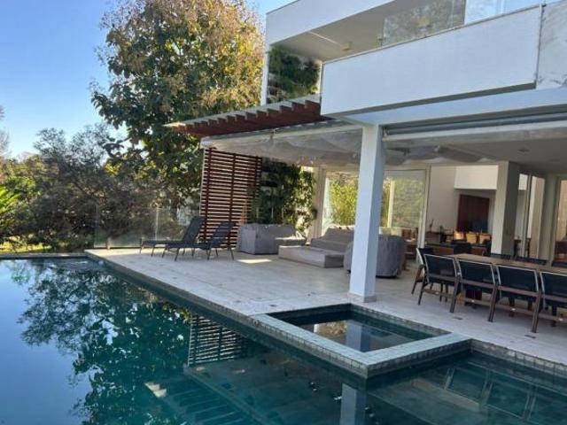 Casa à venda em Araçoiaba da Serra, Condomínio Lago Azul, com 4 suítes, com 500 m²
