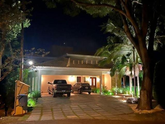 Casa à venda em Araçoiaba da Serra, Condomínio Lago Azul, com 4 suítes, com 540 m²