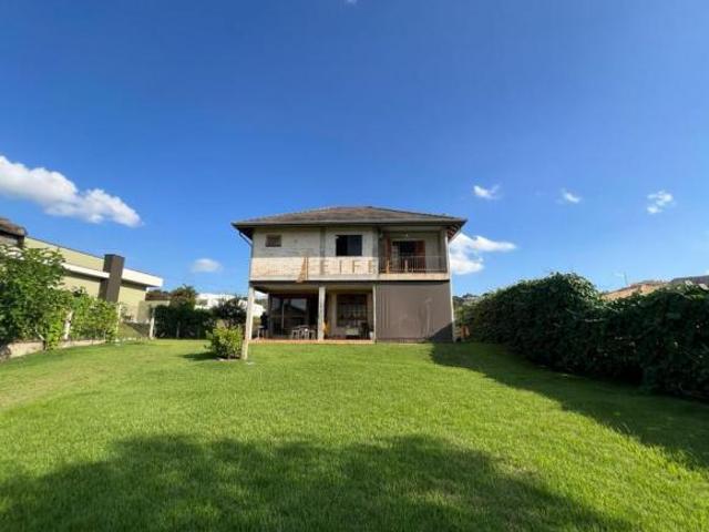Casa à venda em Araçoiaba da Serra, Condomínio Village Araçoiaba, com 3 quartos, com 276 m²
