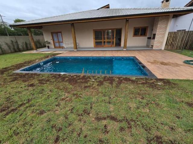Casa à venda em Araçoiaba da Serra, Condomínio Village da Serra, com 3 quartos, com 176 m²