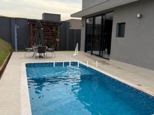 Casa à venda em Araçoiaba da Serra, Condomínio Village Ipanema, com 3 suítes, com 1030 m²