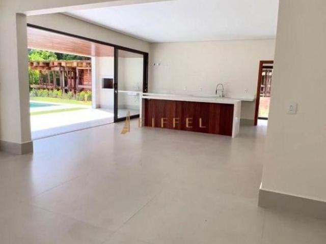 Casa à venda em Araçoiaba da Serra, Condomínio Lago Azul, com 4 suítes, com 404 m²