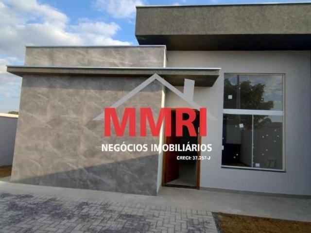 Casa à venda em Araçoiaba da Serra SP, bairro San Felipe: ACEITA FINANCIAMENTO!