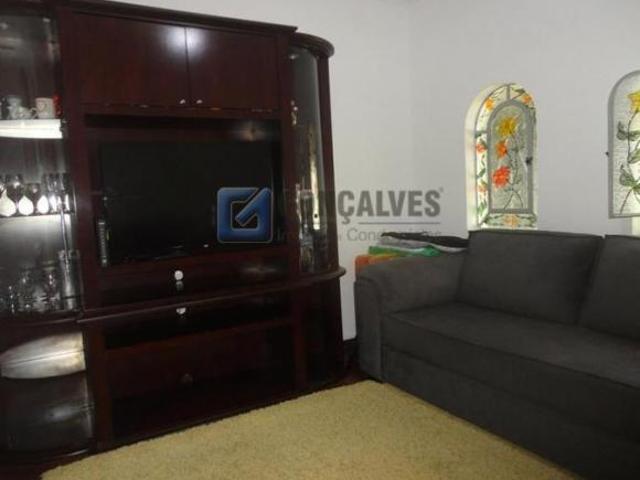 Casa à venda em Assunção, São Bernardo do Campo – 3 quartos, 2 vagas