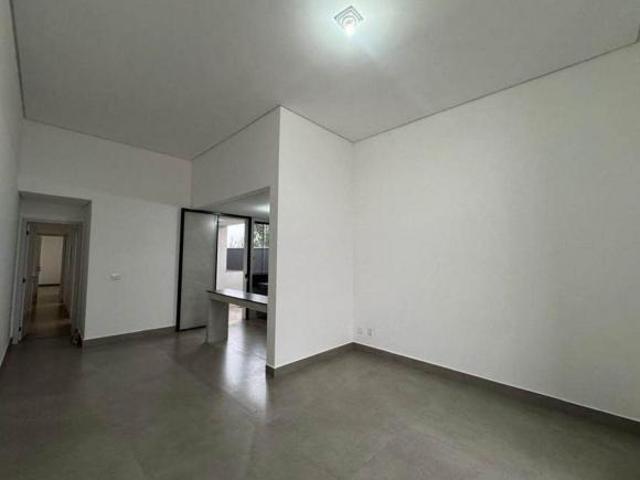 CASA A VENDA EM ATIBAIA