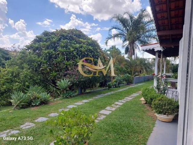 Casa a Venda em Atibaia