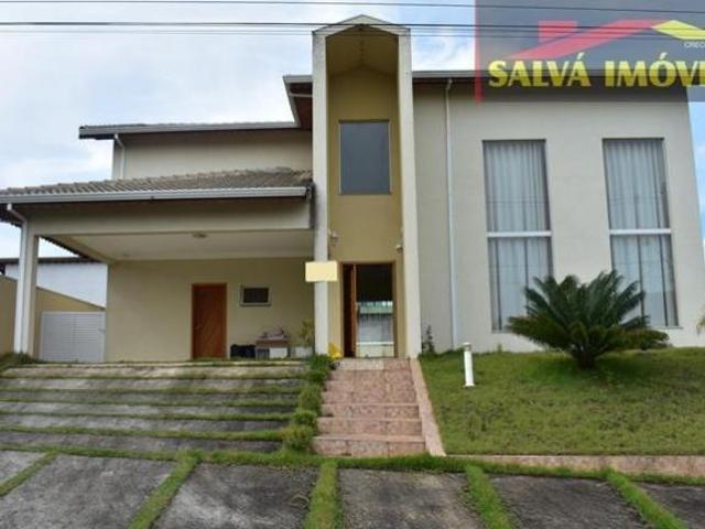 Casa à venda em Atibaia