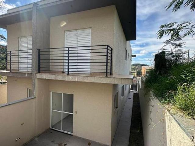 Casa à venda em Atibaia com 3 dormitórios