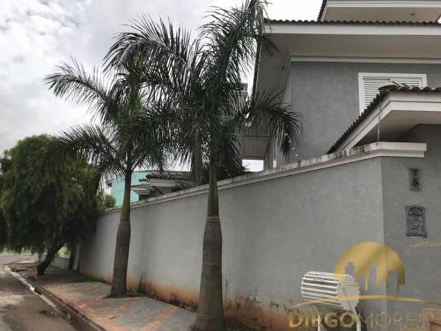 Casa á venda em Atibaia com 3 dormitórios e excelente acabamento!