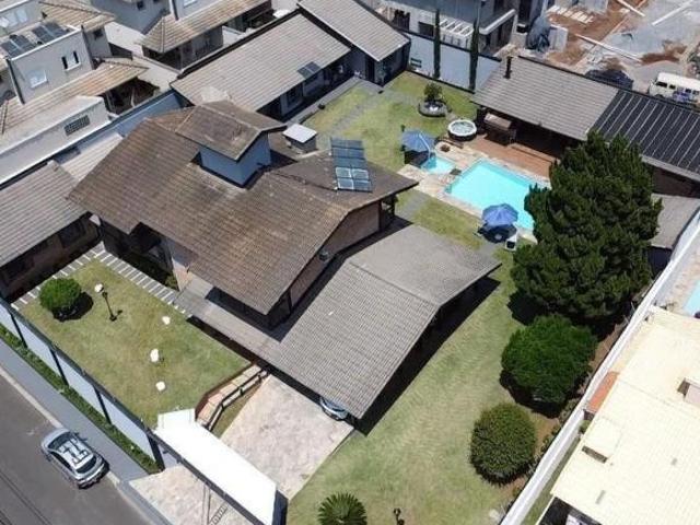 Casa a venda em Atibaia com 4 Suites na Vila Giglio