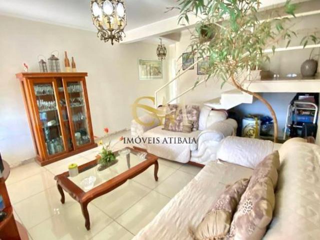 Casa à venda em Atibaia próximo ao centro