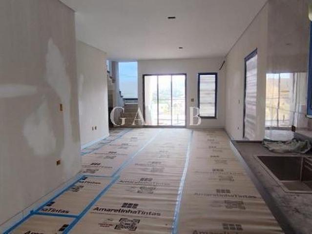 Casa à venda em Atibaia SP,: 3 suítes, 2 salas, 5 banheiros, 4 vagas, 223m². Venha conhecer!