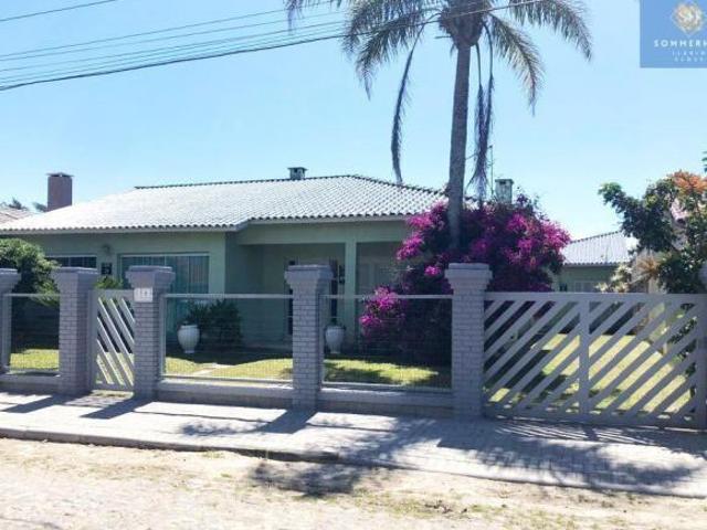 Casa a venda em Atlantida