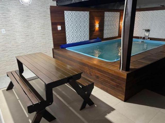 Casa à Venda em Botucatu I 3 Quartos I 1 Suíte I 4 Vagas I Área de Lazer Gourmet com Piscina