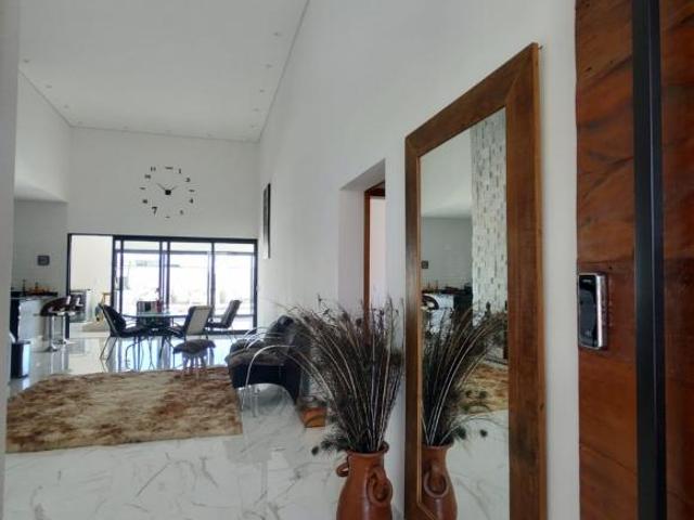 CASA A VENDA EM BOITUVA