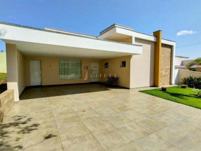 Casa à venda em Boituva, Portal das Estrelas I, com 5 suítes, com 310 m²