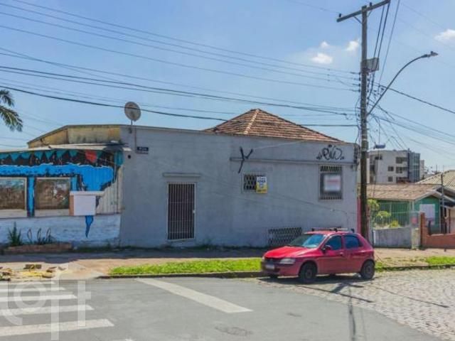 Casa à venda em Bom Jesus com 306 m², 3 quartos