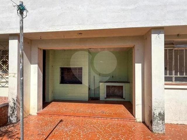 Casa à venda em Bom Retiro, Curitiba