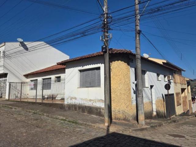 Casa à venda em Borda Da Mata, no bairro Centro