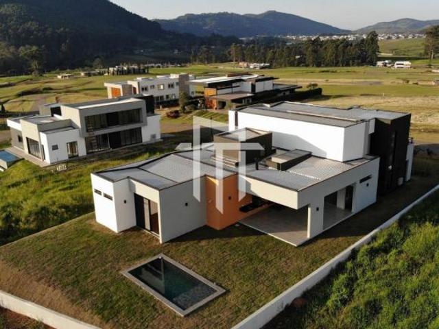 Casa à venda em Bortolan