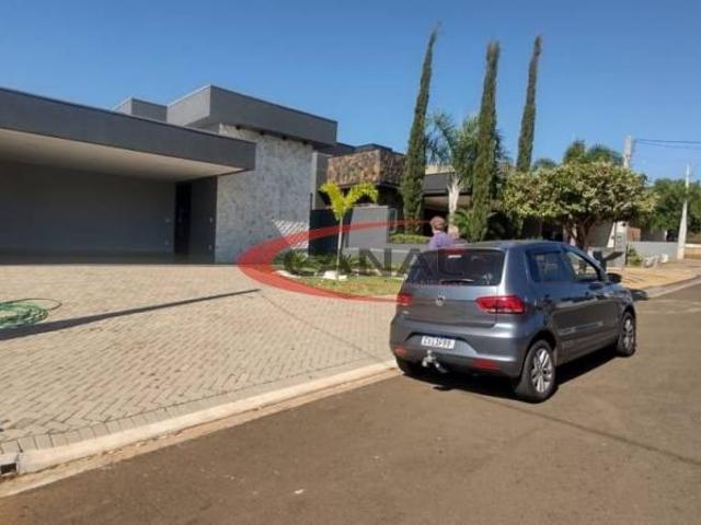 Casa a venda em Bauru/SP Jardim Shangri Lá