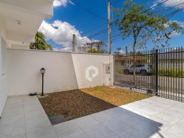 Casa à venda em Bacacheri