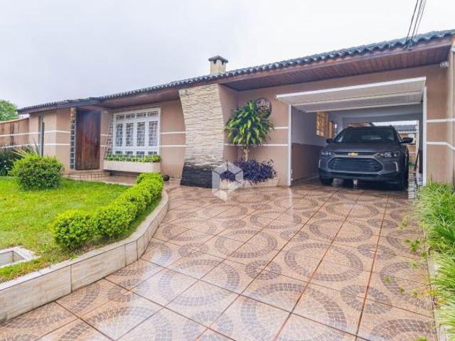 Casa à venda em Bacacheri