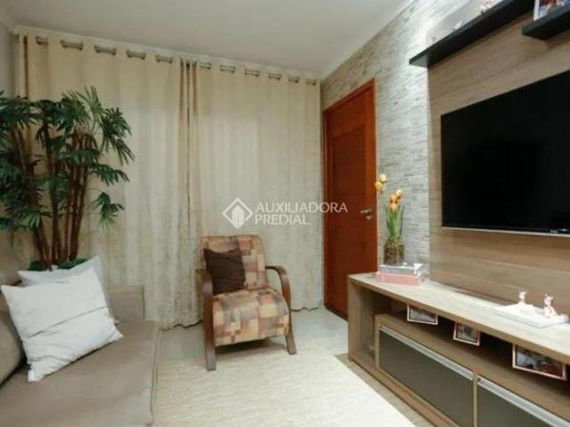 Casa à Venda em Baeta Neves com 2 quartos, Churrasqueira e 150m² de Conforto