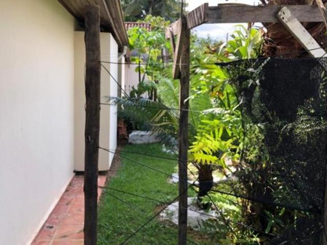 CASA A VENDA EM BAIRRO NOBRE, PERTO DO BATALHÃO COM MUITA SEGURANÇA