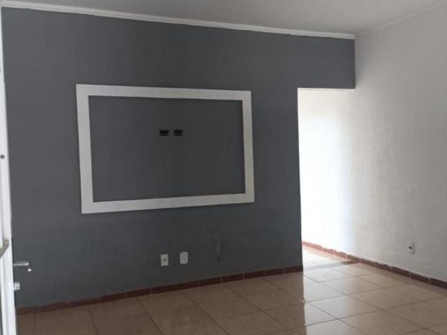 Casa à venda em Bairro Paviotti: 2 quartos, 1 sala, 1 banheiro, 1 vaga de garagem, 90,00 m² de área