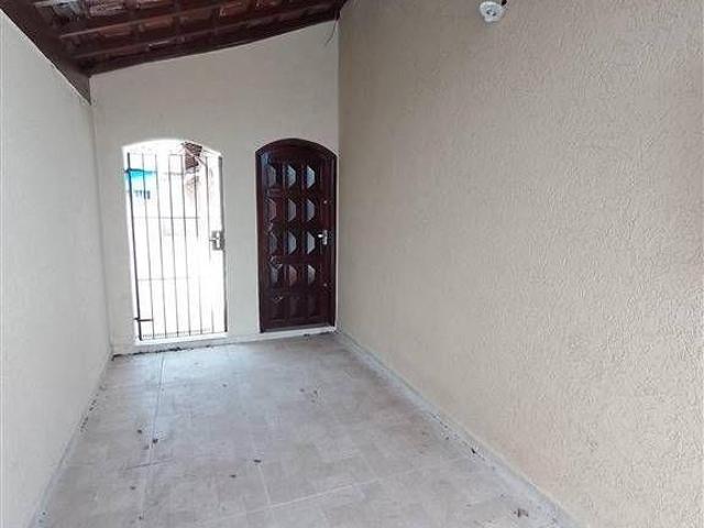 Casa à Venda em Balneário Maracanã, Praia Grande SP