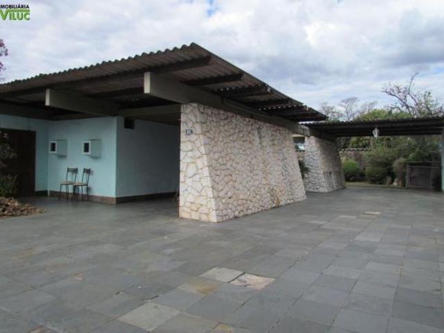 Casa à venda em Bandeirantes