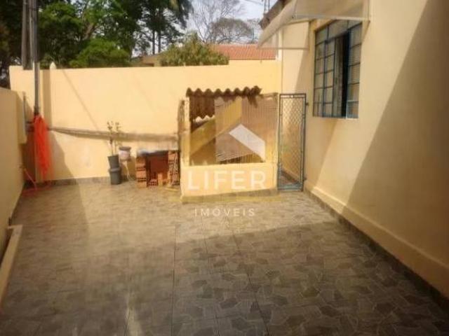 CASA À VENDA EM BARÃO GERALDO