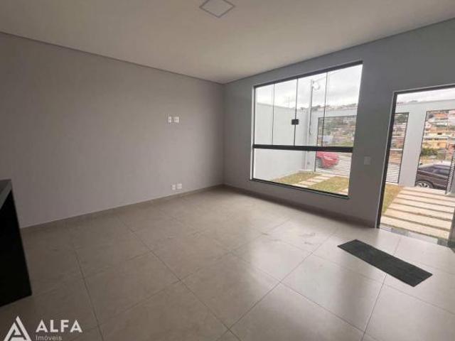 Casa a venda em Barbacena no Real Parque