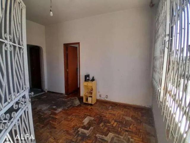 Casa à venda em Barbacena, São Sebastião, com 4 quartos, 1250m²