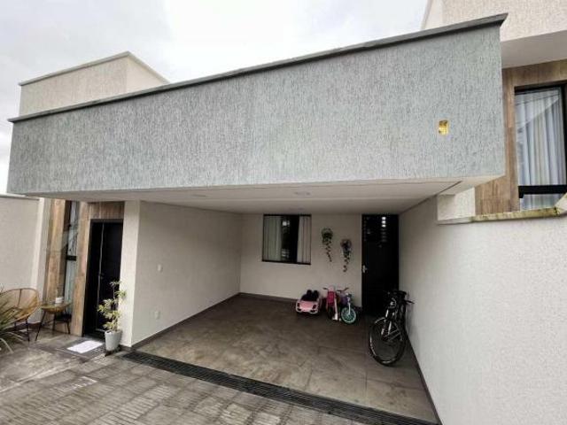 Casa à venda em Barbacena, Santa Tereza II, com 3 quartos, 150m²