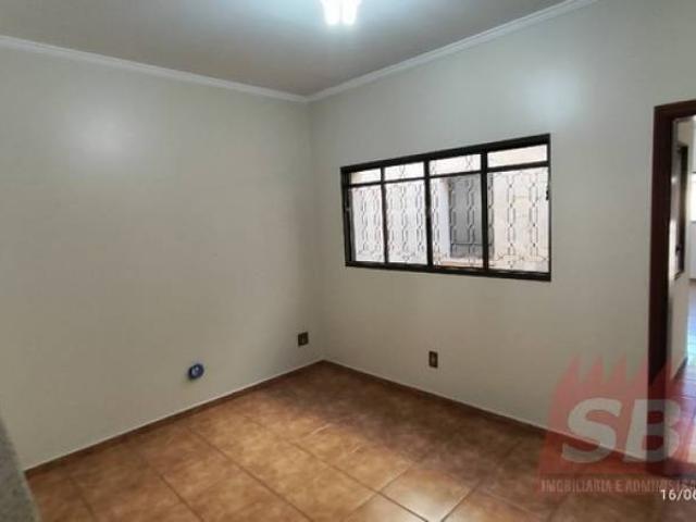 Casa a venda em Barra Bonita/SP Centro