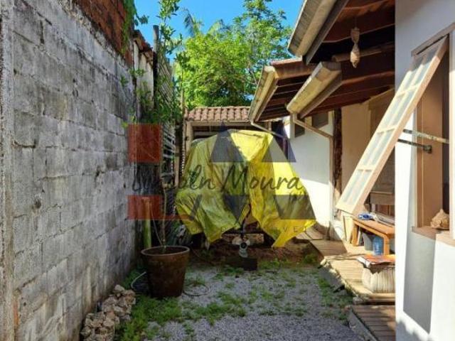 Casa a venda em Barra do Sahy