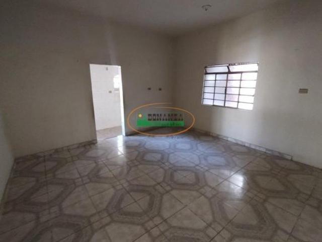 Casa à venda em Barreira