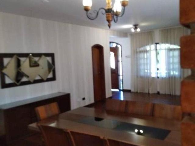Casa à venda em Barueri, Jardim dos Camargos, com 3 quartos, com 250 m², Residen