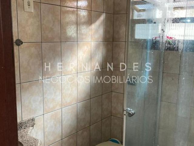 Casa à venda em Barueri SP, Jardim Esperança: 3 quartos, 1 suíte, 3 vagas, 199m²