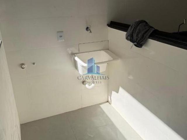 Casa à venda em Betim MG, bairro Alvorada 2 quartos, 2 suítes, 1 sala, 3 banheiros, 2 vagas 76m² d