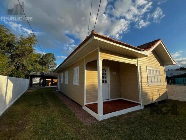 Casa à venda em Belém Novo
