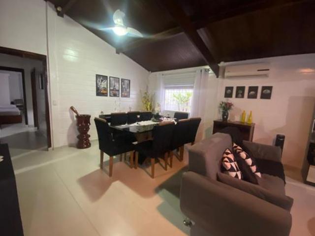 Casa à venda em Bertioga